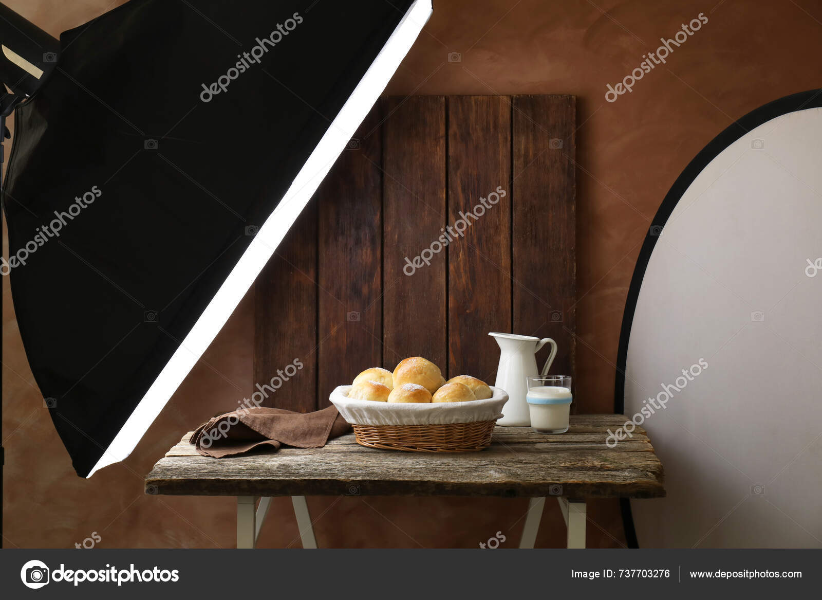 Shooting Food Photo Studio Professional Lighting Equipment — Stock ...