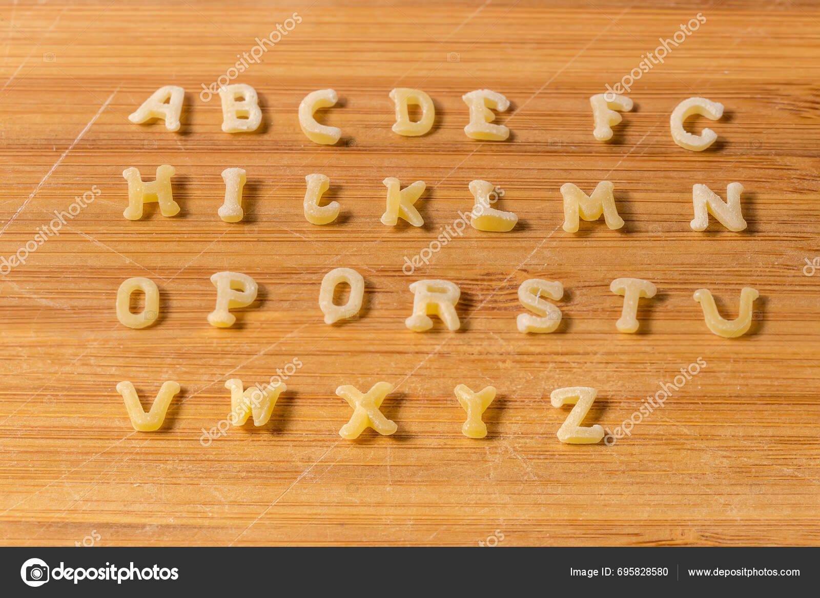 Pastas Crudas Forma Letras Mayúsculas Del Alfabeto Inglés Colocadas ...