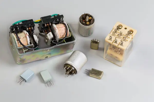 Coil relay Stock Photos, Royalty Free Coil relay Images | Depositphotos