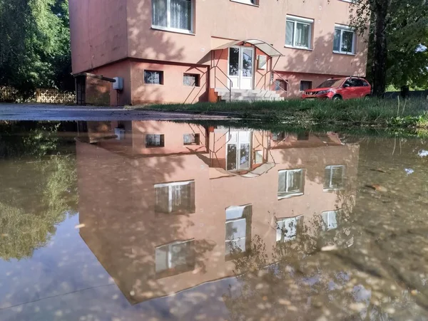 Water flood house Stock Photos, Royalty Free Water flood house Images ...