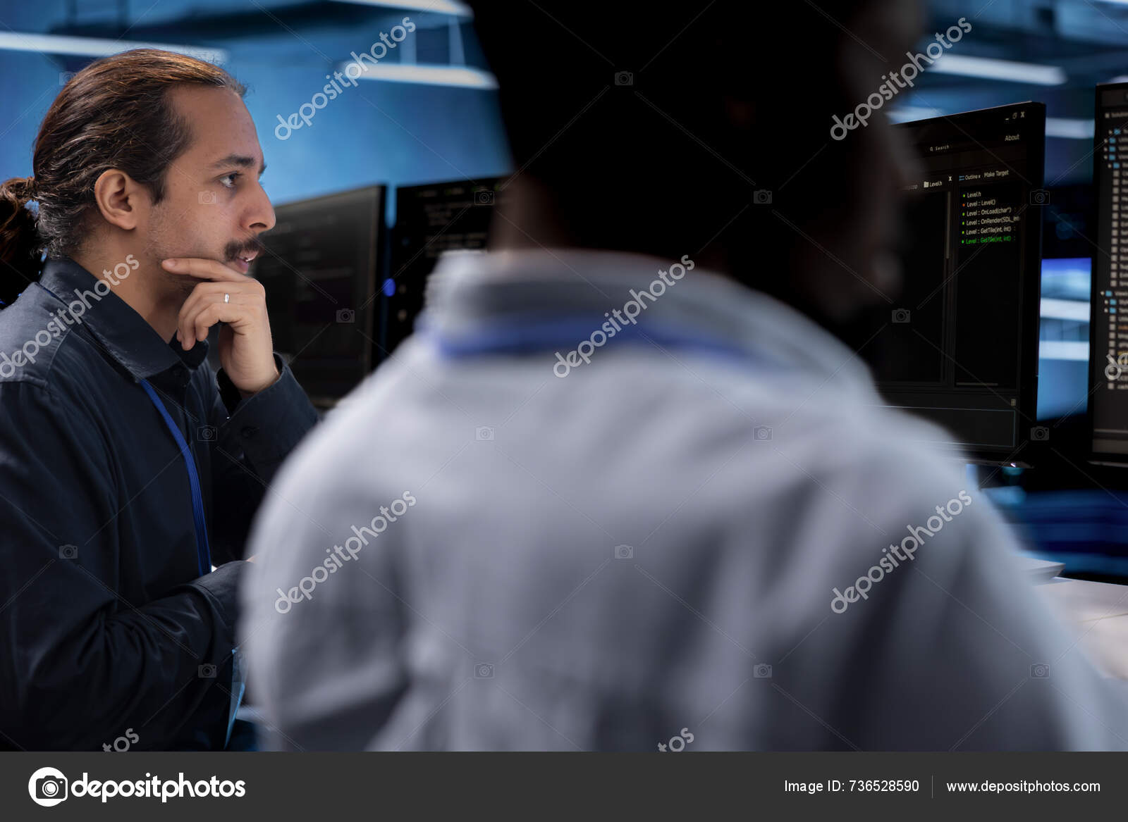 Engineers Data Center Facility Using Diagnostic Tools System Monitoring Software — Stock Photo ...