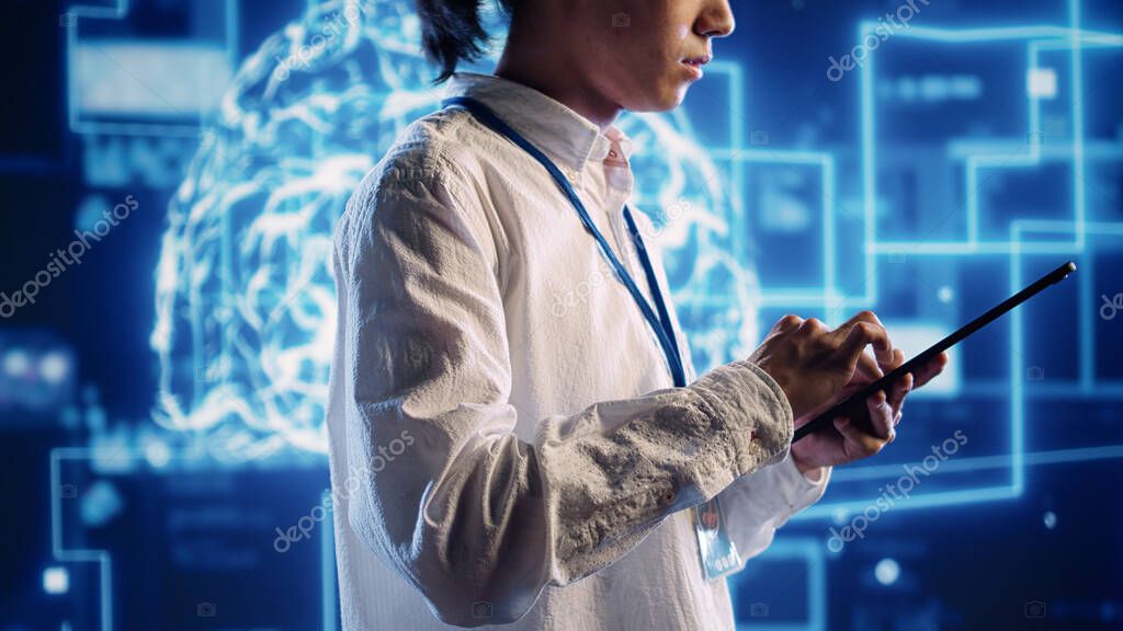 Programador experimentado en centro de datos utiliza la inform tica de ...