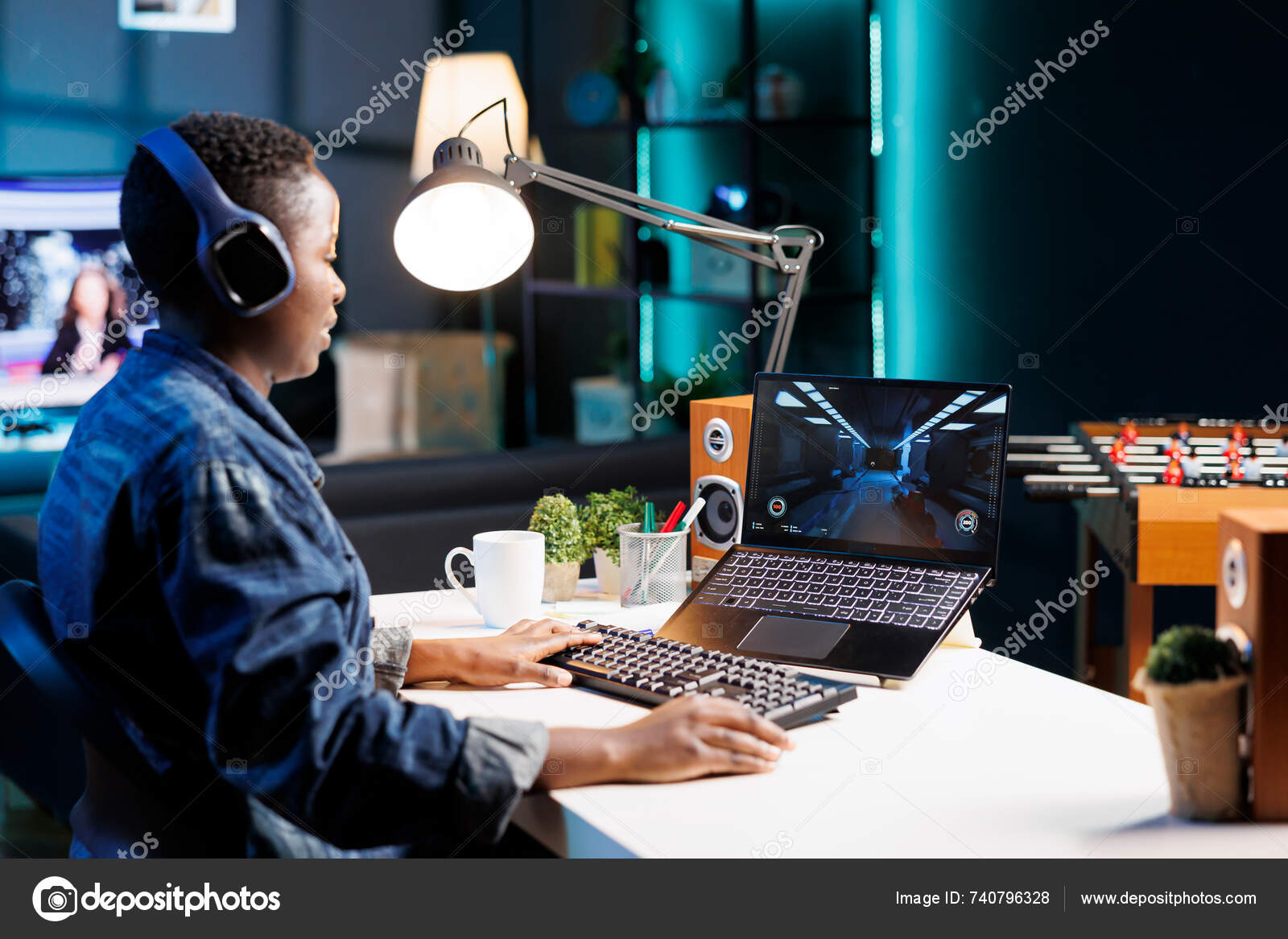 Black Woman Competes Online Video Game Tournament Her Apartment Sitting ...