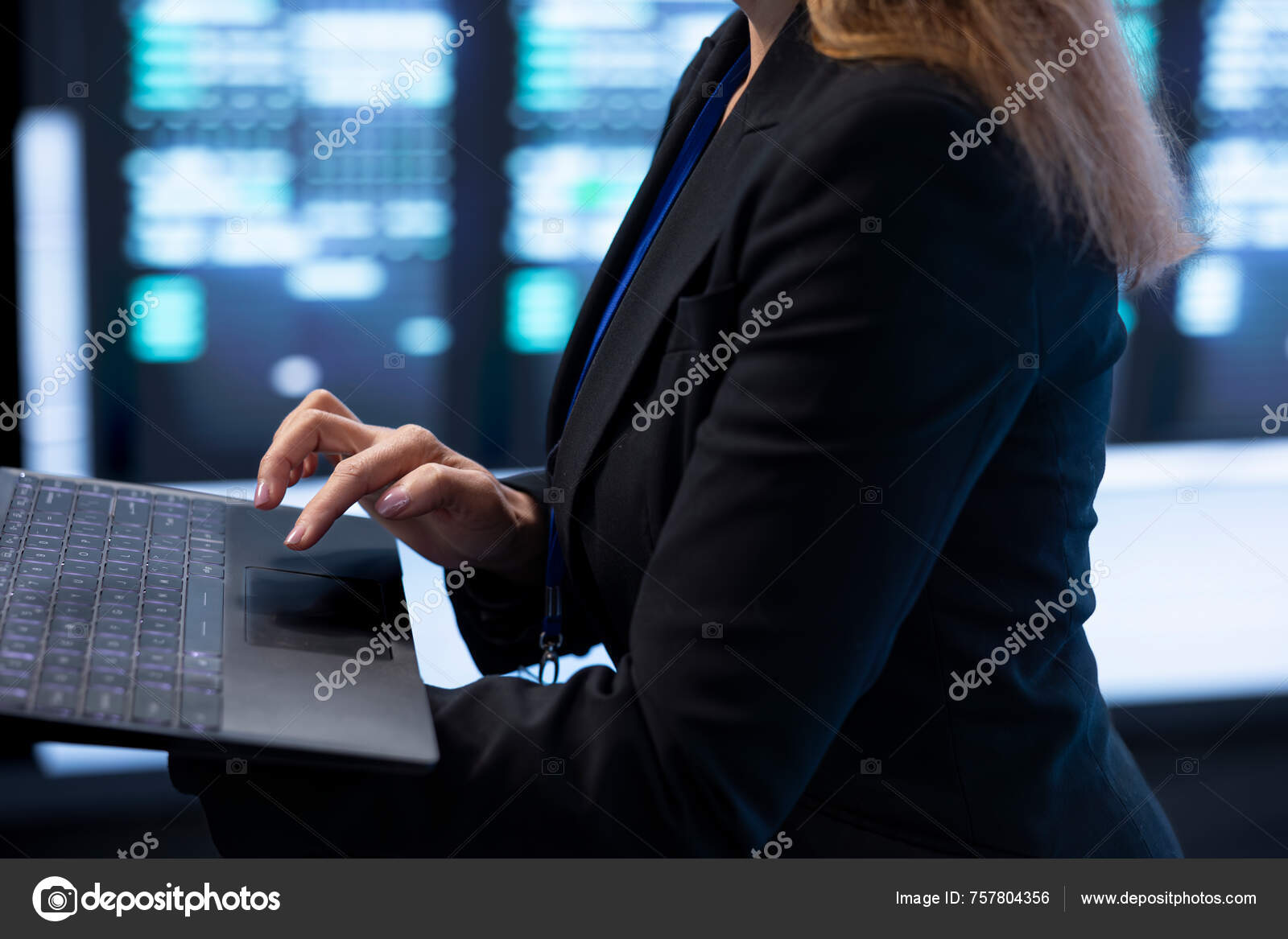 Computer Scientist Server Hub Installing Storage Unit Checking Parameters Laptop — Stock Photo ...