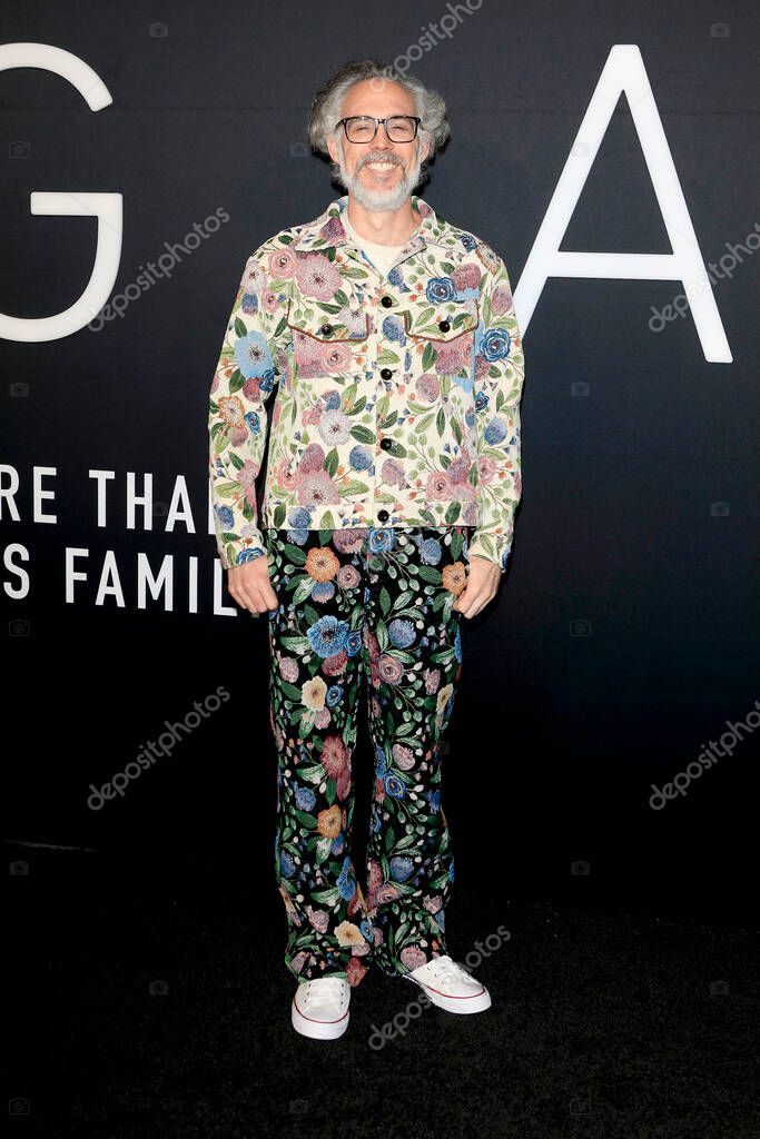 LOS ÁNGELES - DIC 7: Greg Gilreath en el estreno de M3GAN en el TCL ...