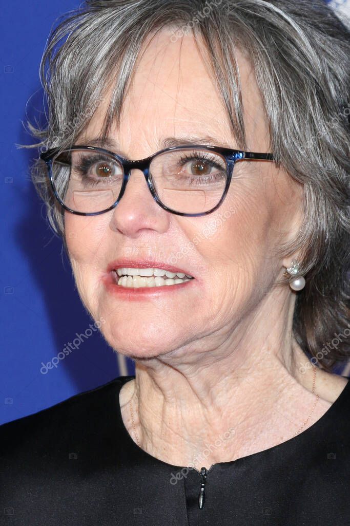 LOS ANGELES - JAN 6: Sally Field at the "80 For Brady" World Premiere ...