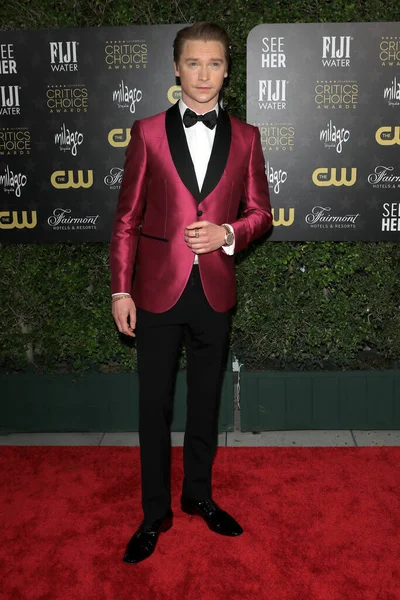 Calum Worthy And Athena Russell