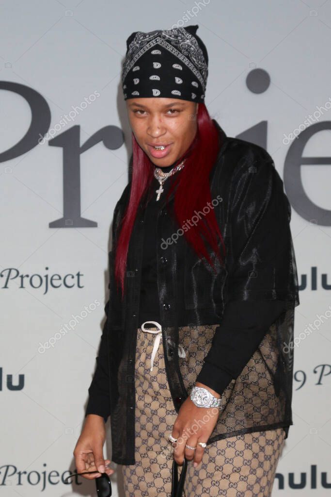 LOS ANGELES - JAN 26: Young Ezee at The 1619 Project Premiere Screening ...