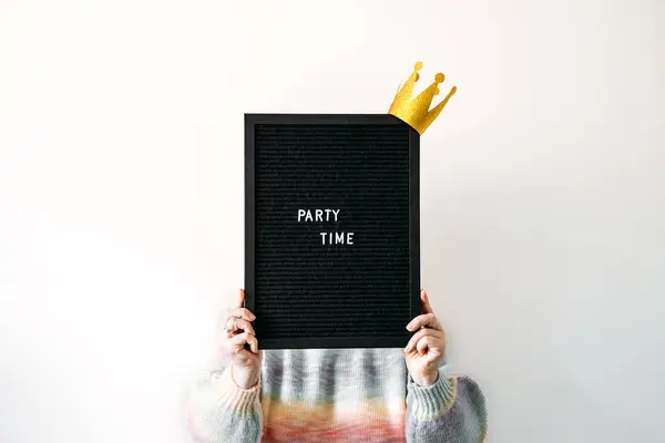 Party signs Stock Photos, Royalty Free Party signs Images | Depositphotos