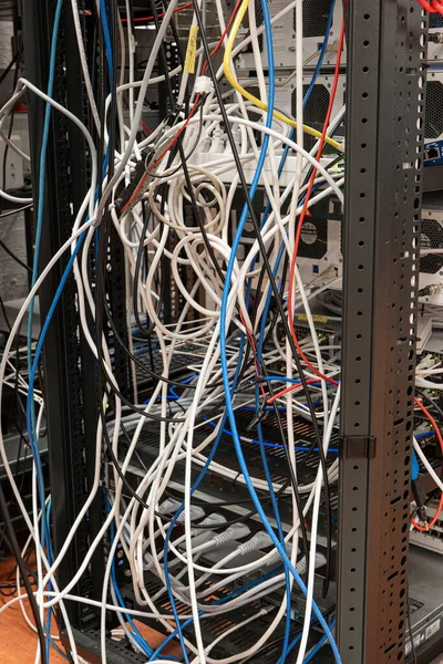 Messy cables Stock Photos, Royalty Free Messy cables Images | Depositphotos