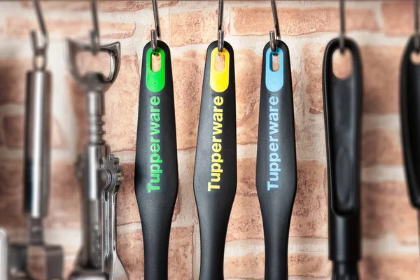 Tupper con comida fotos de stock, imágenes de Tupper con comida sin ...