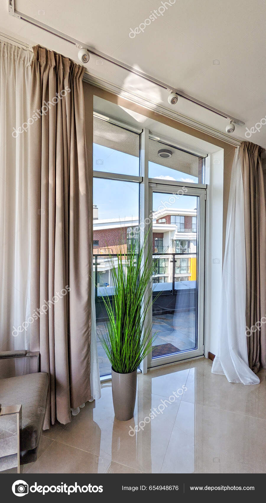 Curtains Full Height Windows Interior House Curtain Rods Installed ...