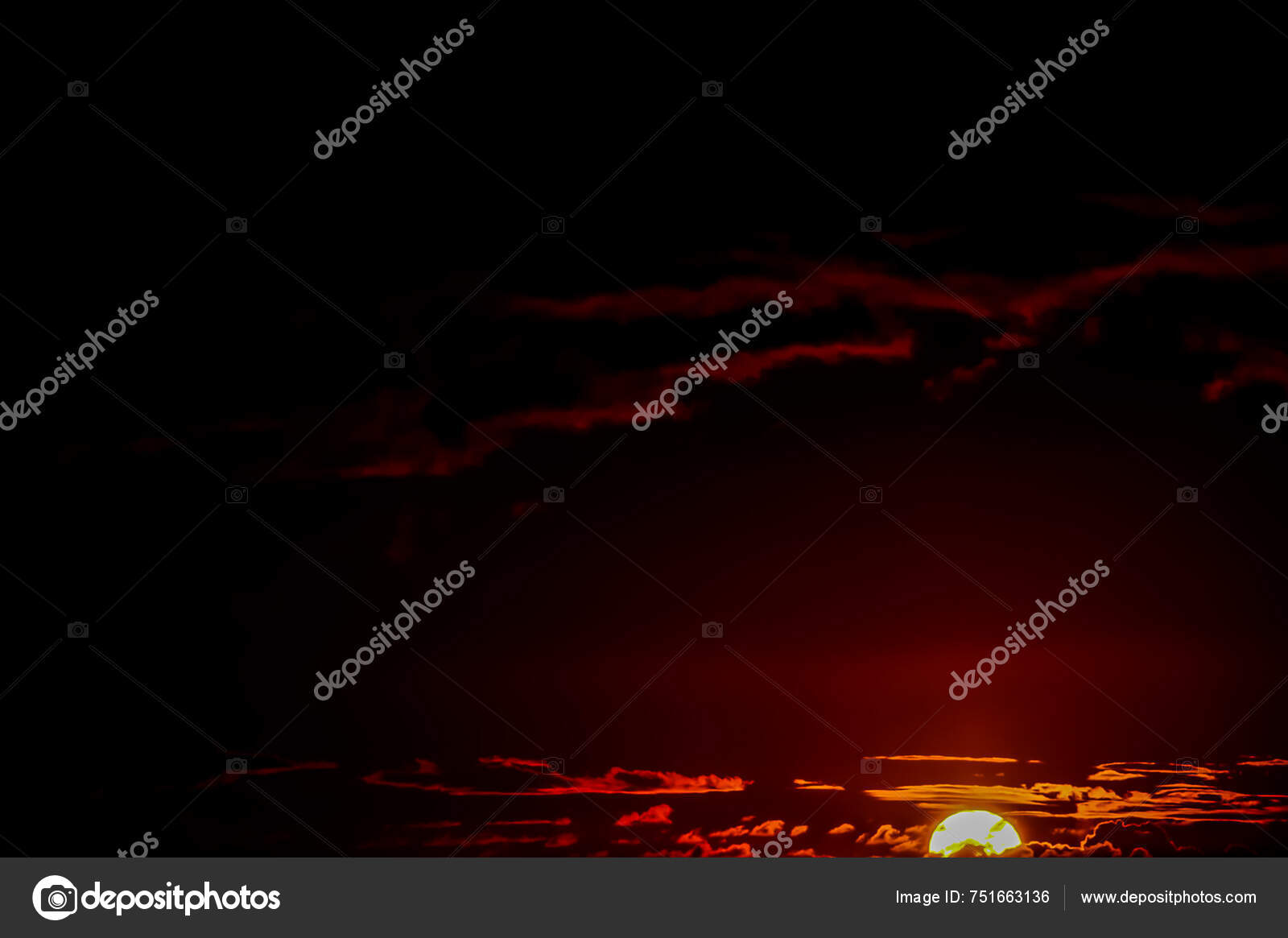 Sunset Red Sun Sky Sky Dark Sun Only Light Source — Stock Photo ...