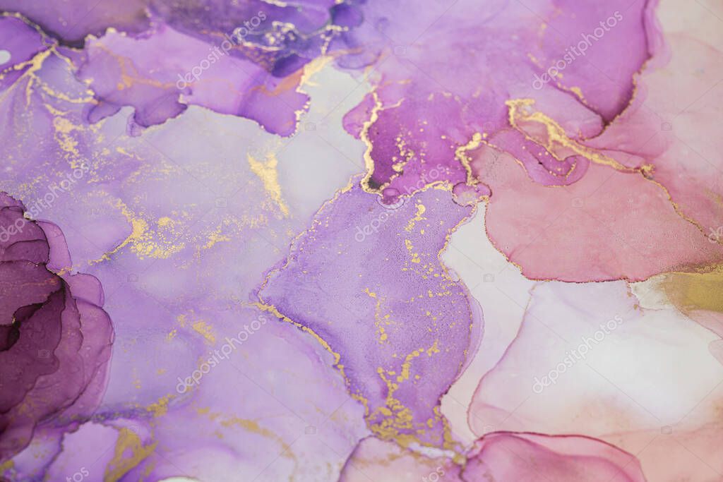 Esta obra de arte muestra una impresionante mezcla de tonos púrpura y ...