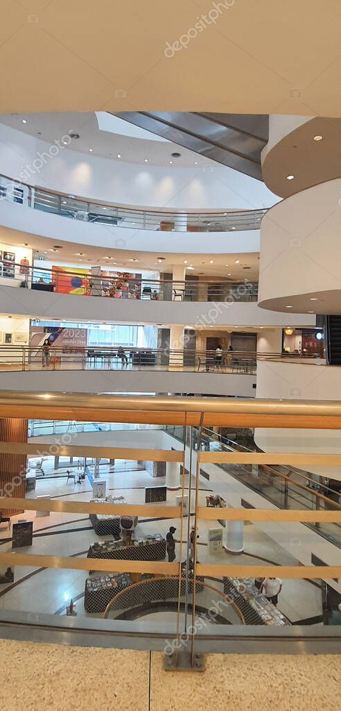 Bangkok Centro de Arte y Cultura espacios de circulación y galería ...