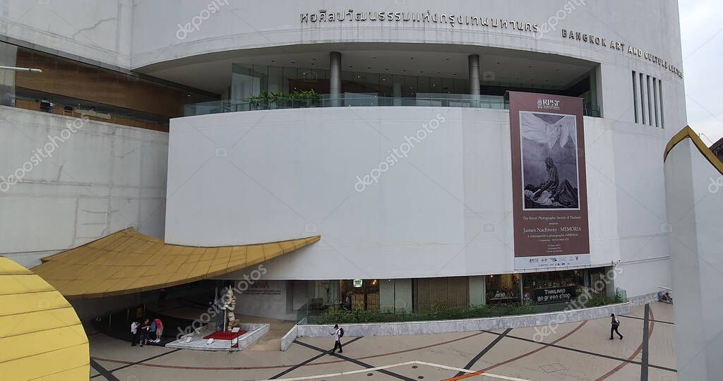 Bangkok Centro de Arte y Cultura espacios de circulación y galería ...