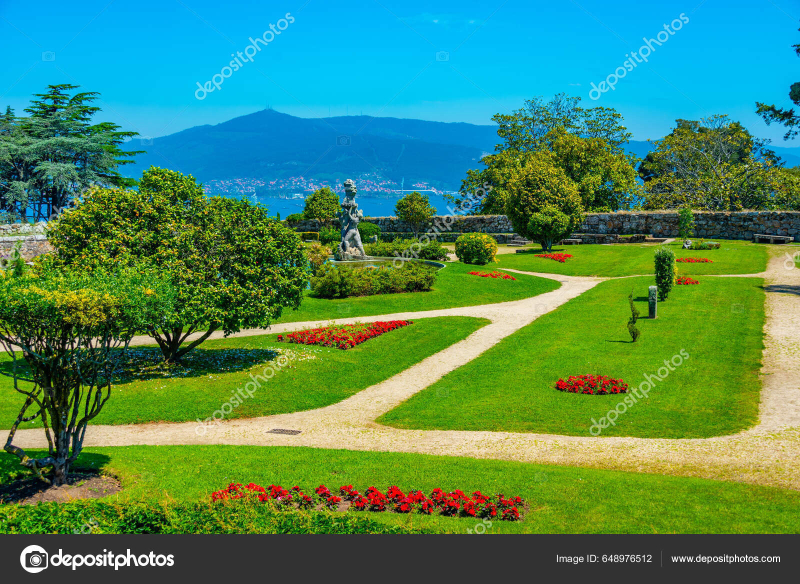 Park Castelo Castro Spanish Town Vigo — Stock Photo © Dudlajzov #648976512