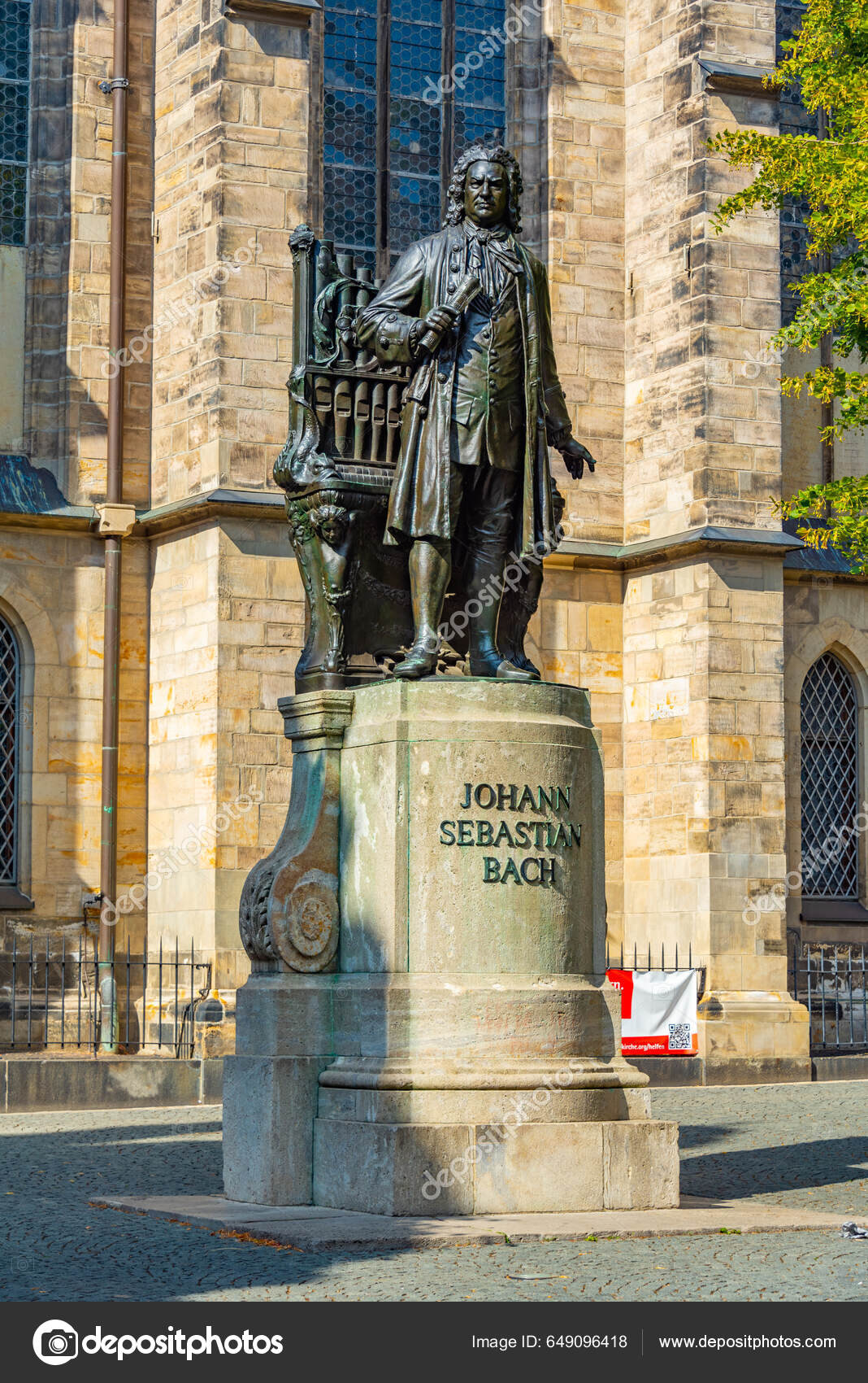 Bach Statue