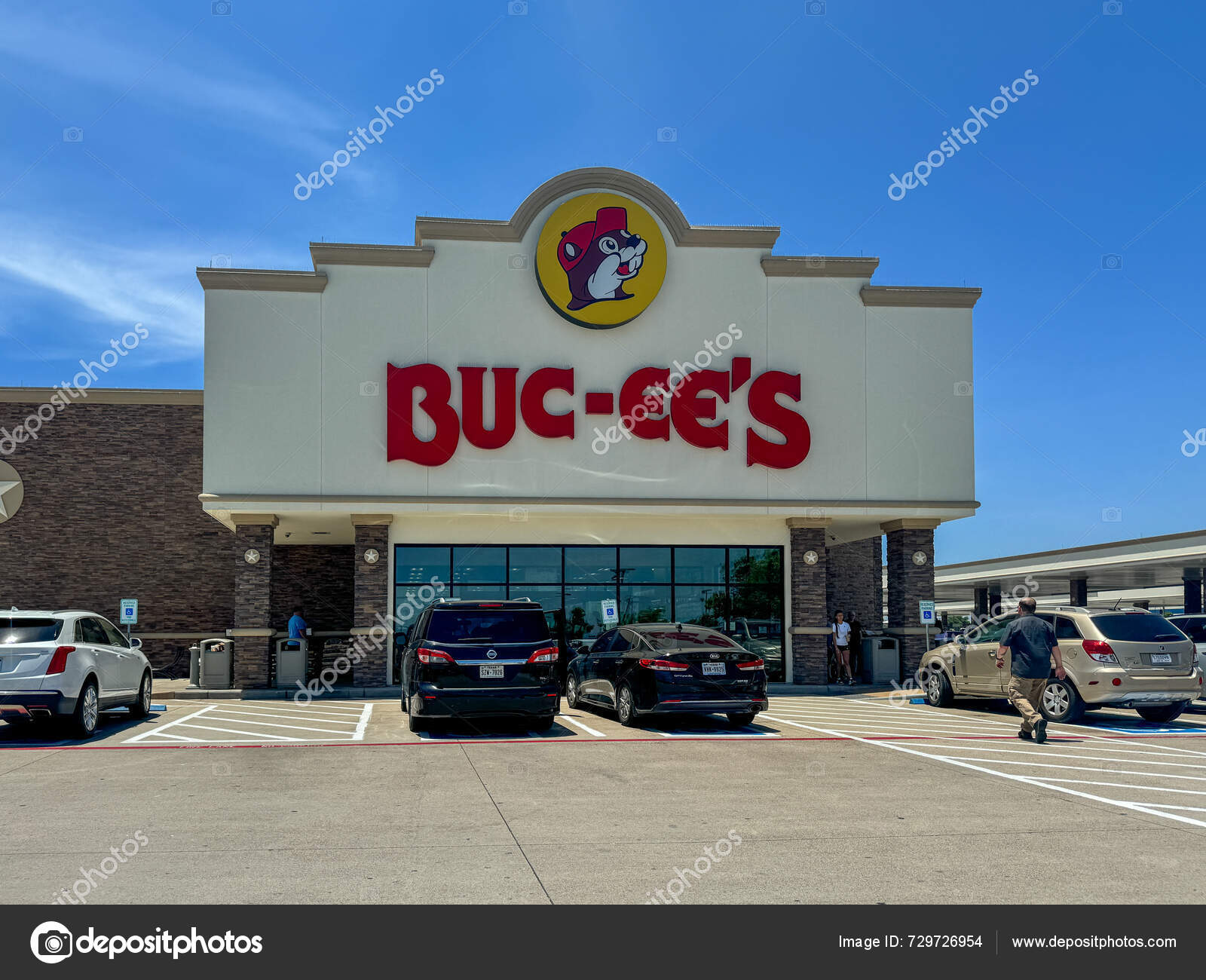 Temple Texas June 2024 Buc Ees Gas Station Retail Travel — Stock ...