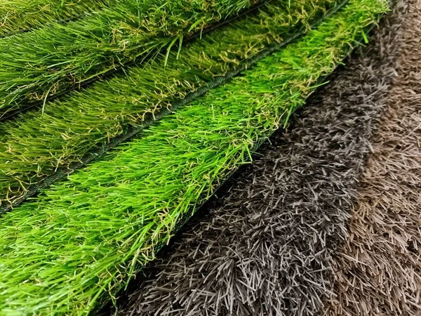 Las esculturas de pasto fotos de stock, imágenes de Las esculturas de ...