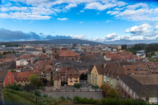 Belfort, Bourgogne-Franche-Comt - France 10 15, 2023: Vista de la plaza ...