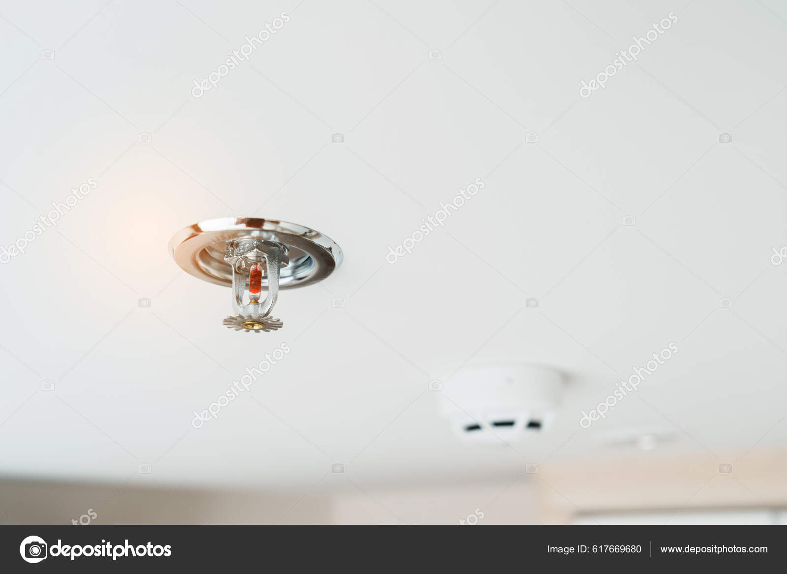 Fire Sprinkler Smoke Sensor Detector Mounted Roof Home Apartment Safety ...