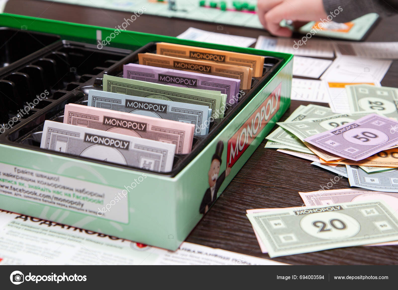 People Play Monopoly Monopoly Game – Stock Editorial Photo © nastya ...