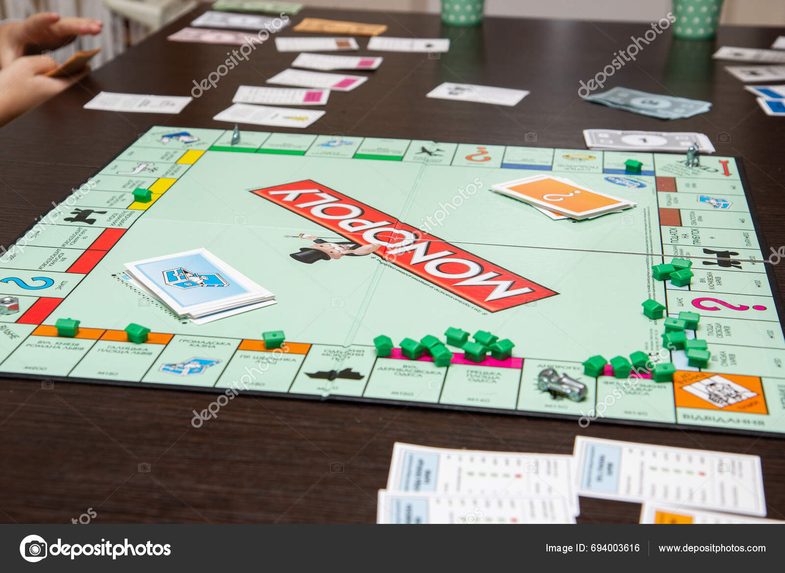 People Play Monopoly Monopoly Game – Stock Editorial Photo © nastya ...