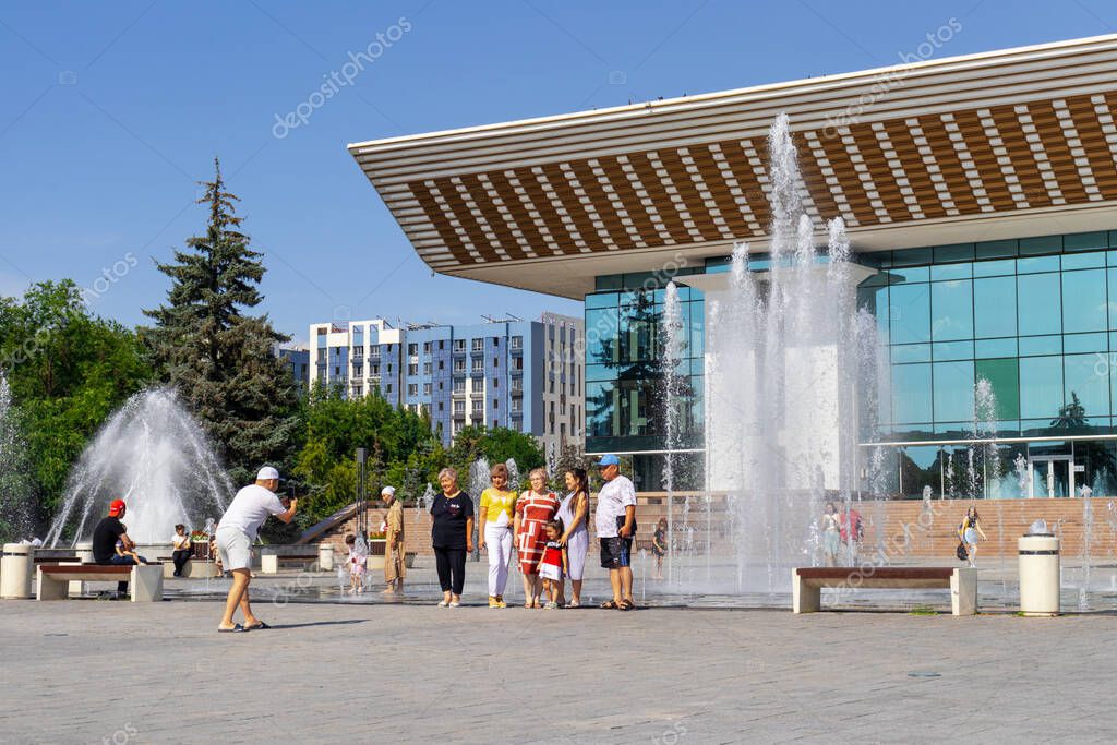 Almaty Kazajistán 20 de junio de 2022. Palacio de la República en la ...