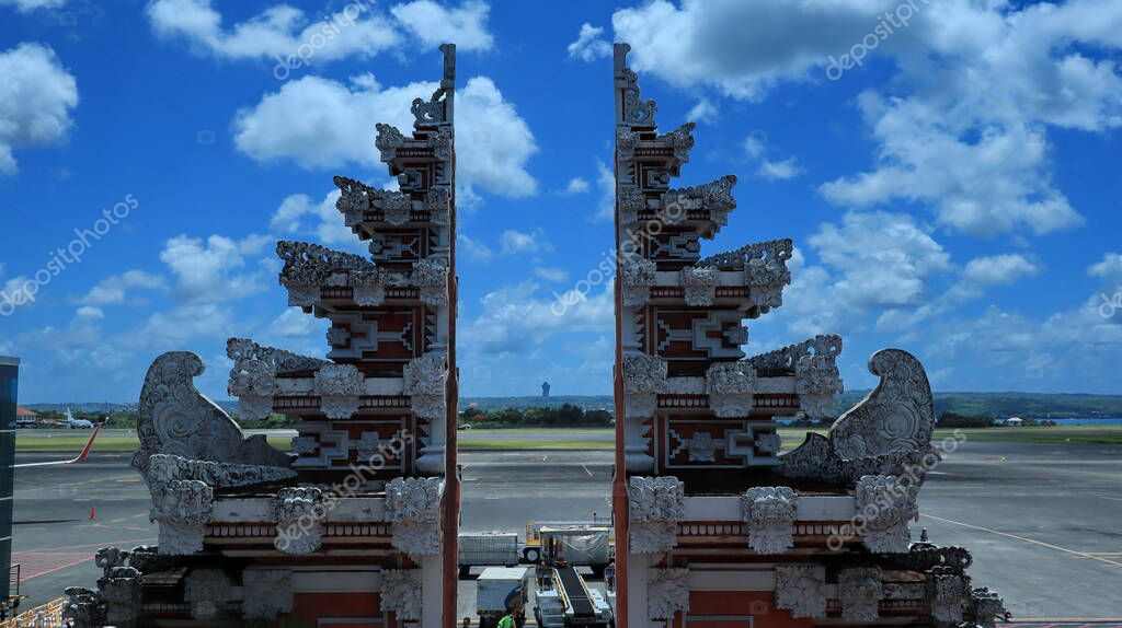 Welcome temple iconic building at Ngurah Rai Airport Bali, Indonesia ...