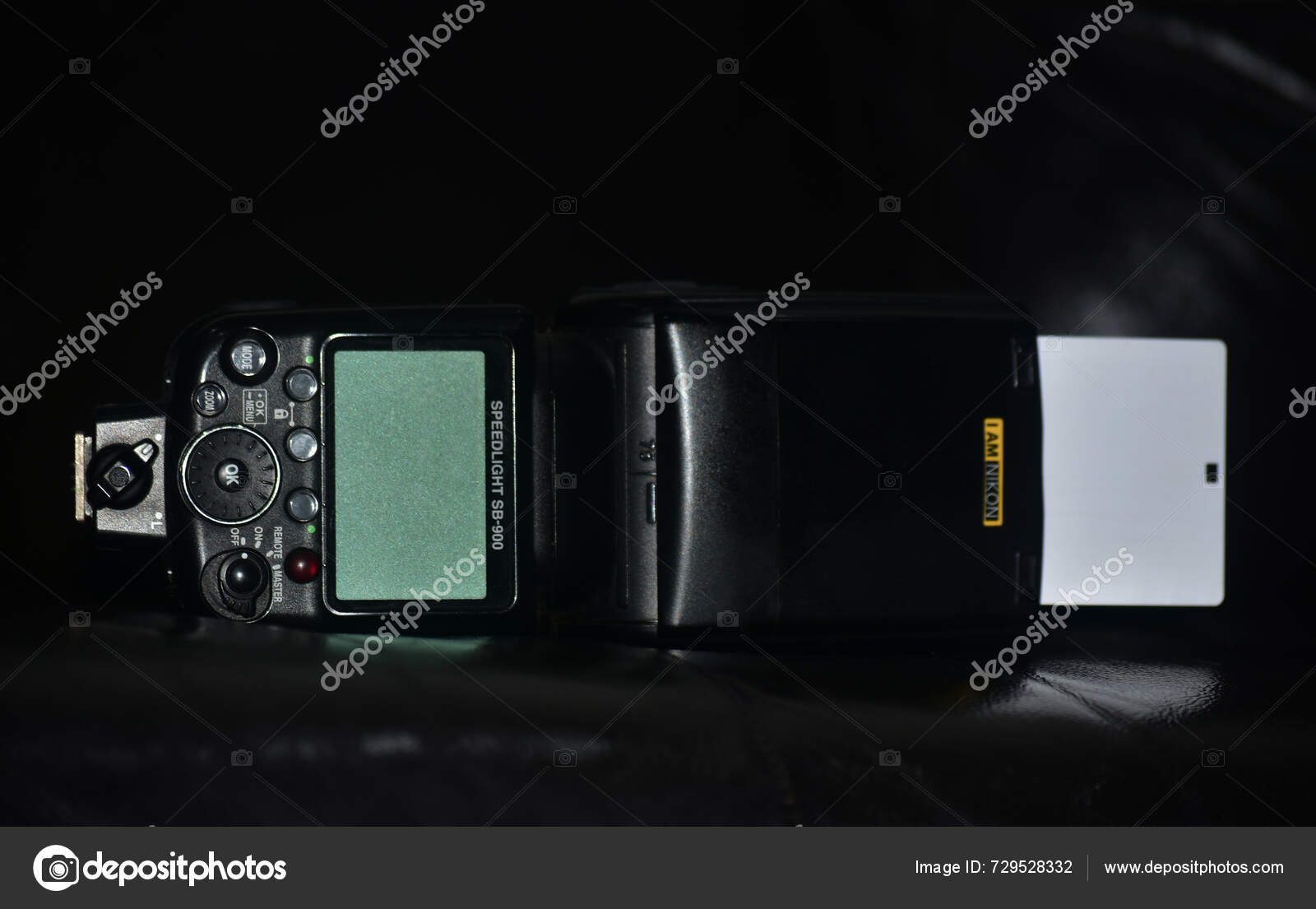 Flash Cameras Professional Photographer — Stock Editorial Photo ...