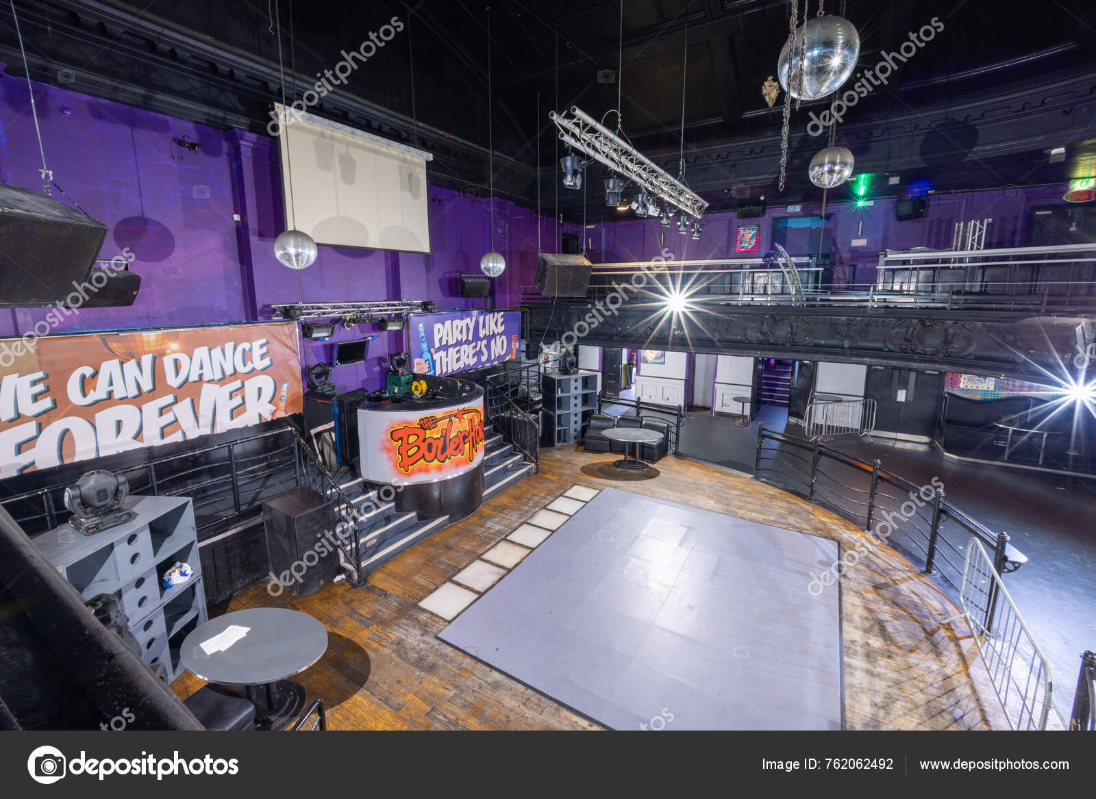 Bradford 30Th March 2022 Closed 70'S 80'S Flares Night Club — Stock ...