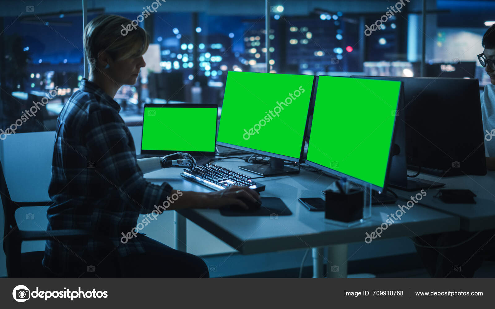 Night Office Person Disability Using Prosthetic Arm Work Green Screen ...