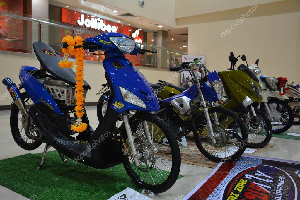 QUEZON CITY, PH - DIC 11 - Yamaha motorcycle at Wild Rides car and ...