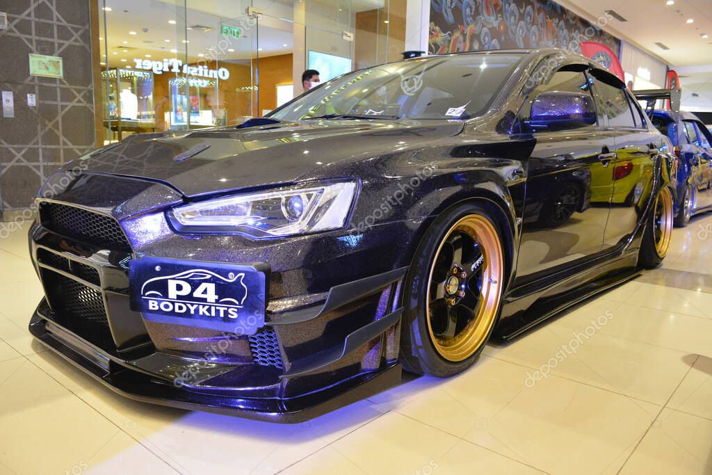 PARANAQUE, PH - DIC 17 - Mitsubishi lancer evolution at All out car ...