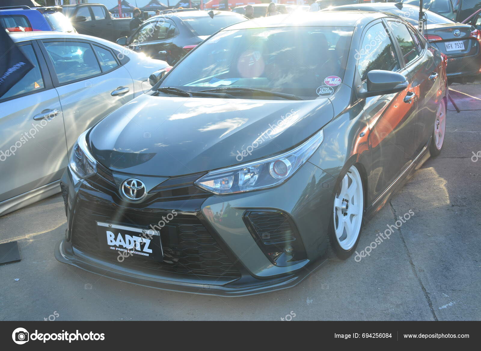 Pasay Dec Toyota Vios Bumper Bumper Décembre 2023 Pasay Philippines ...