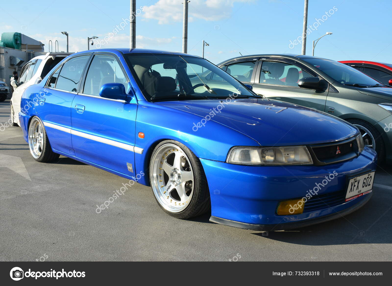 Paranaque Mar Mitsubishi Lancer Media Mix Car Meet March 2024 — Stock ...