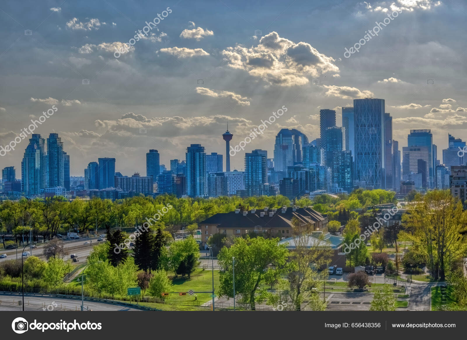 Calgary Downtown Skyline Spring Some Dramatic Clouds — Stock Editorial ...