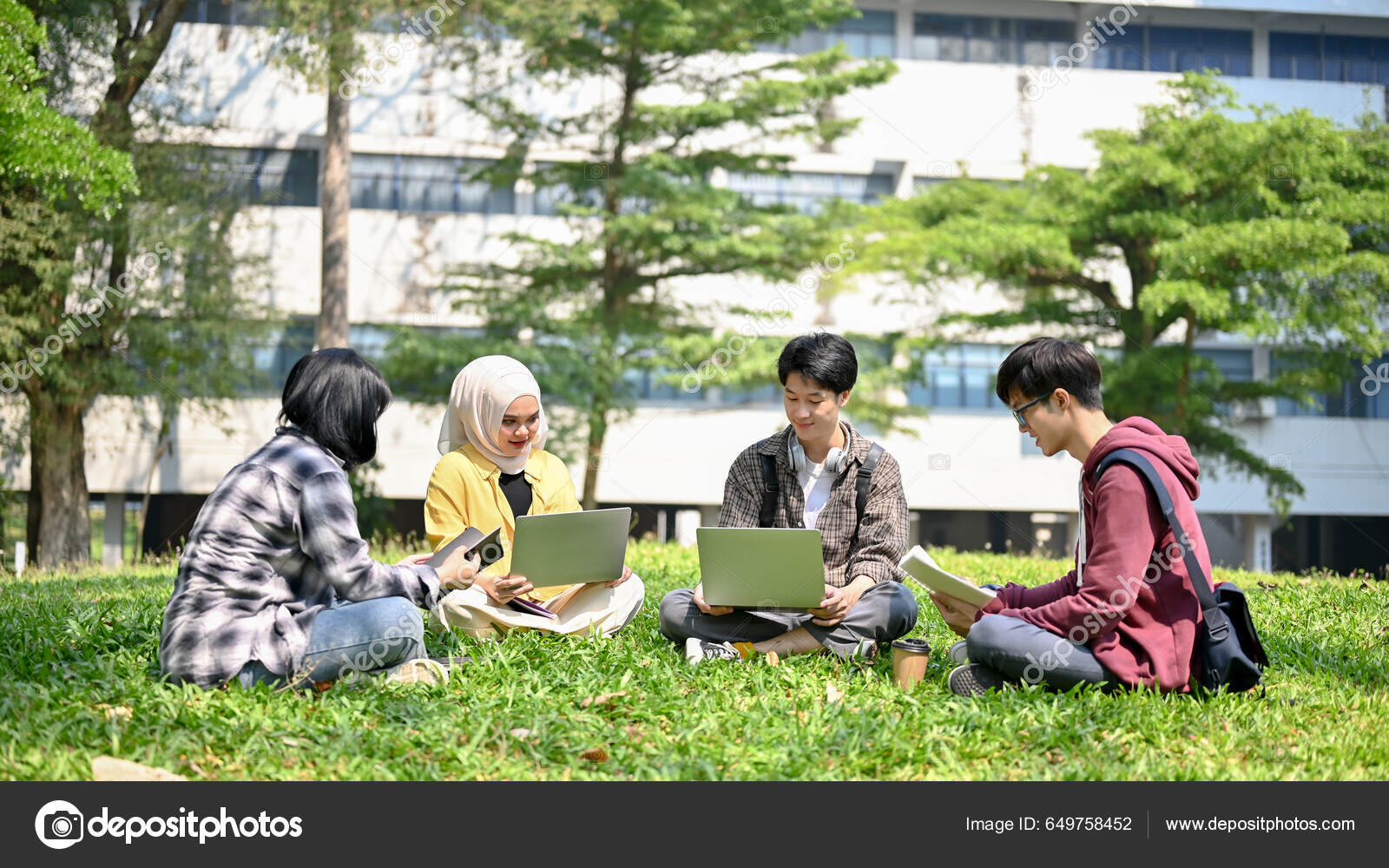 Group Happy Smart Young Asian Diverse College Students Using Laptop ...