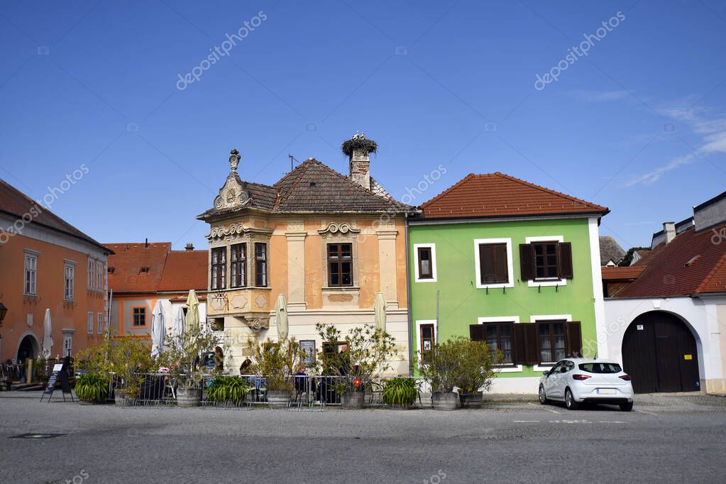 Rust, Austria - 23 de marzo de 2024: Rico edificio decorado en la ...