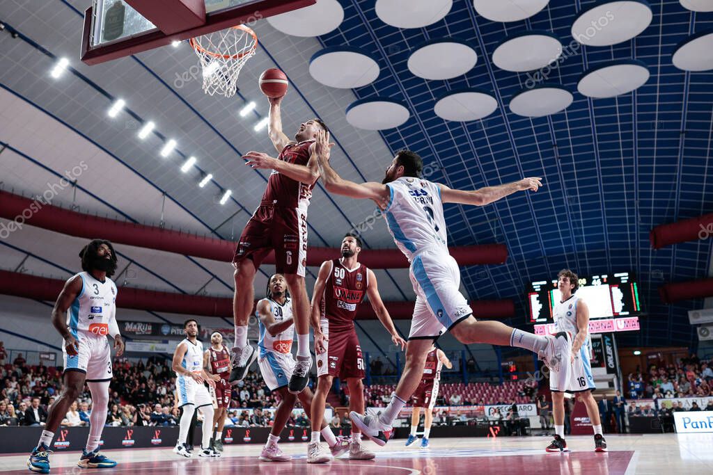 Michael Bramos (Umana Reyer Venezia) durante el Baloncesto Italiano A ...