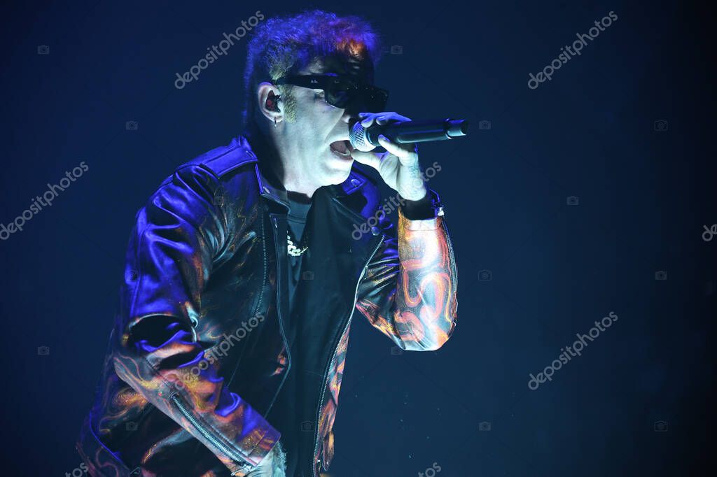 Cantante italiano / rapero Salmo durante su "Flop tour 2022" - Unipol ...