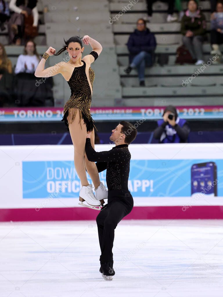 Charlene Guignard y Marco Fabbri (Italia - Ice Dance Senior) durante ...