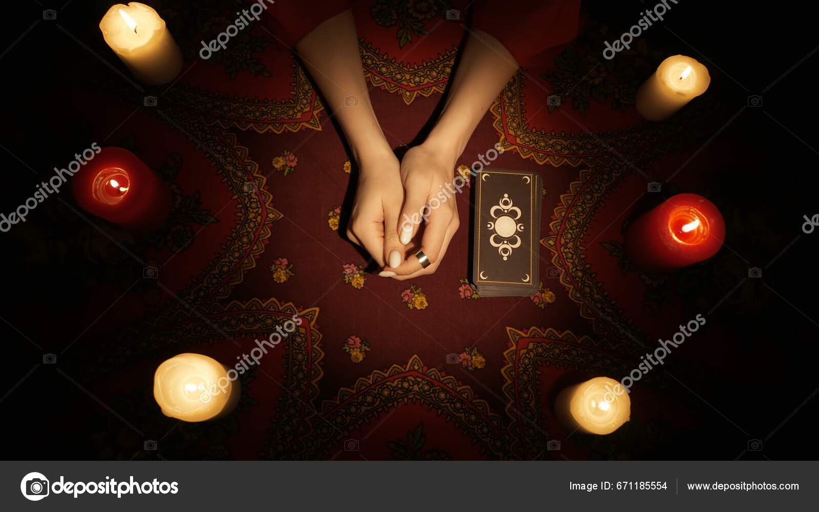 Fortune Teller Session Scene Close Shot Female Hands Table Deck – Stock ...