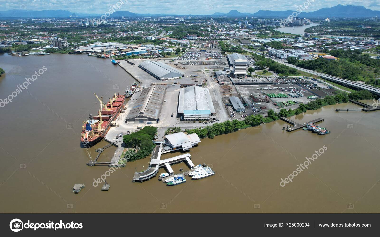 Kuching Malaisie Juin 2024 Port Senari Port Terminal Attente — Photo ...