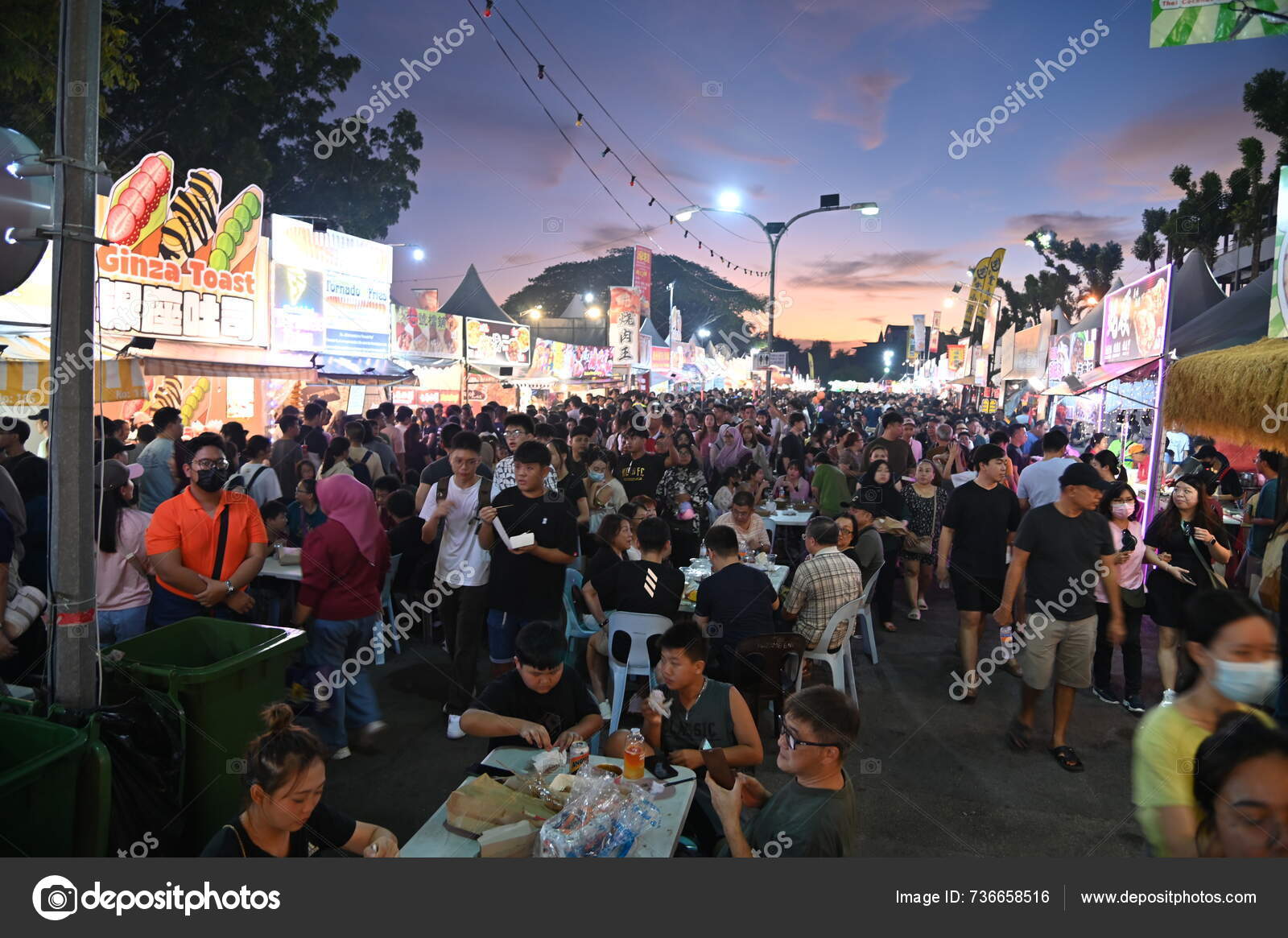 Kuching Malásia Agosto 2024 Kuching Festival Food Street Fair ...