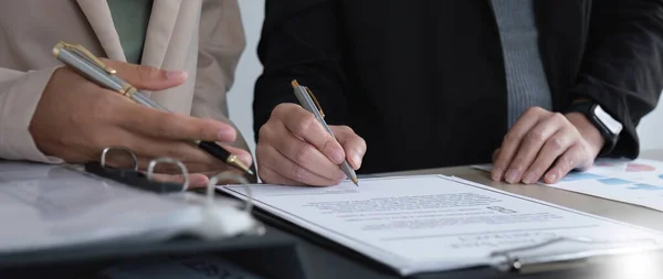 Deal signs Stock Photos, Royalty Free Deal signs Images | Depositphotos