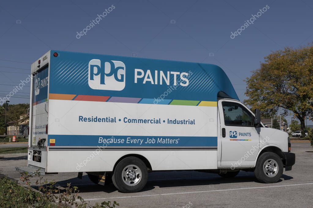 Carmel - 1 de octubre de 2023: PPG Paints delivery van. PPG Industries ...