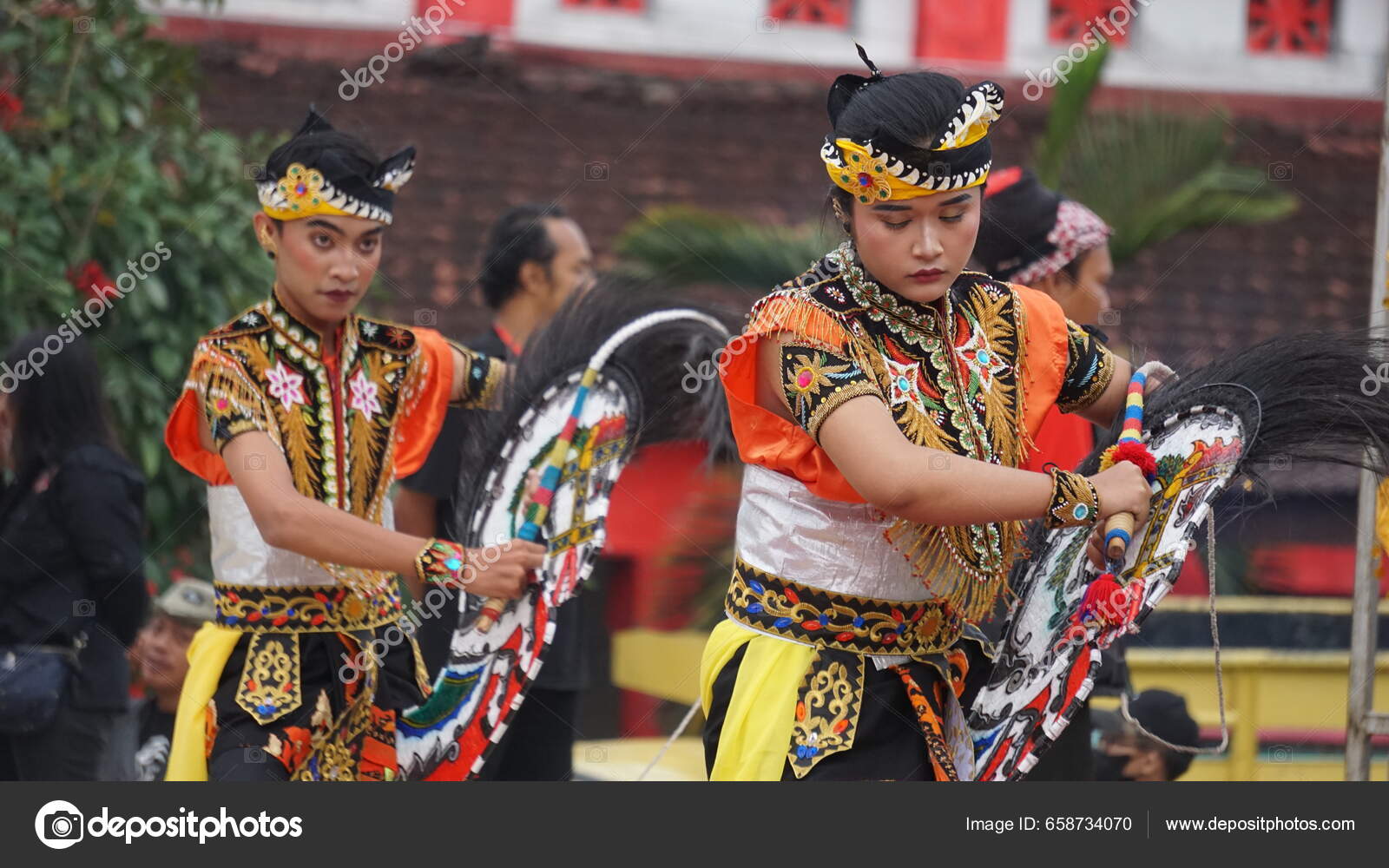 Jaranan Dance Traditional Dance Java Jaranan Comes Jaran Which Means ...