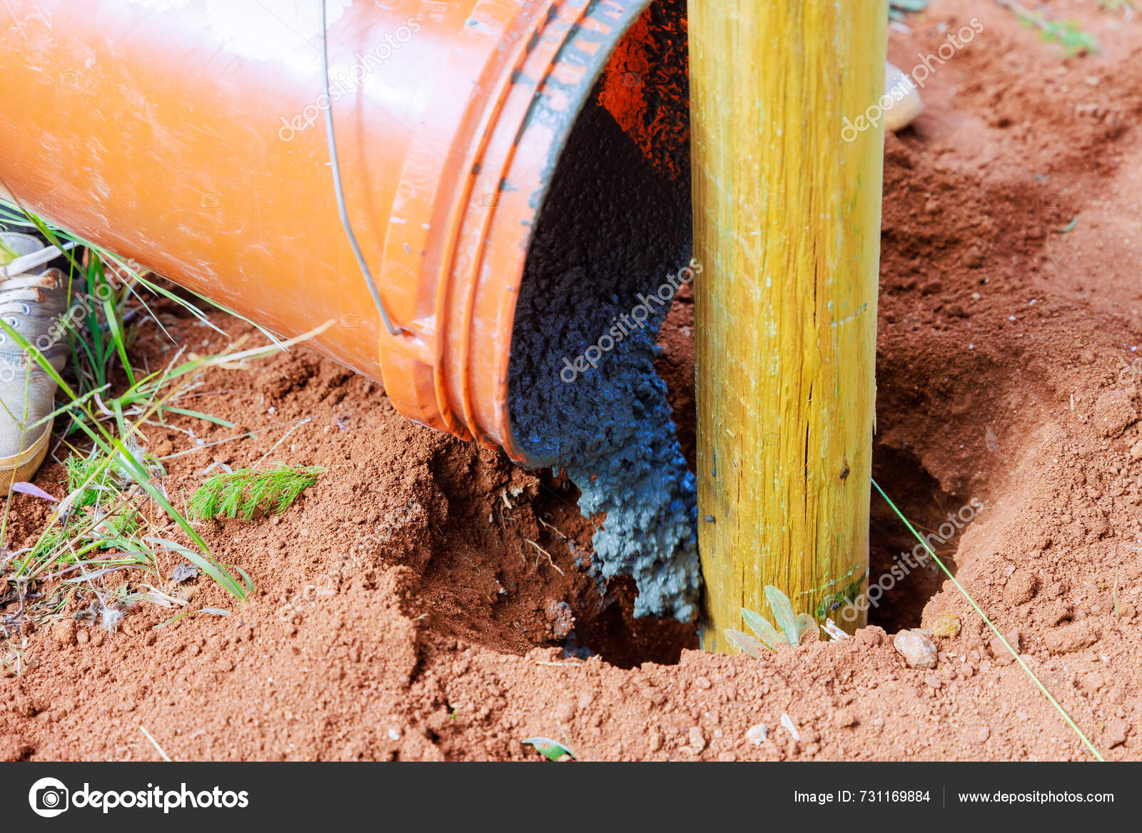 Pouring Concrete Newly Installed Timber Fencing Wooden Fence Posts ...